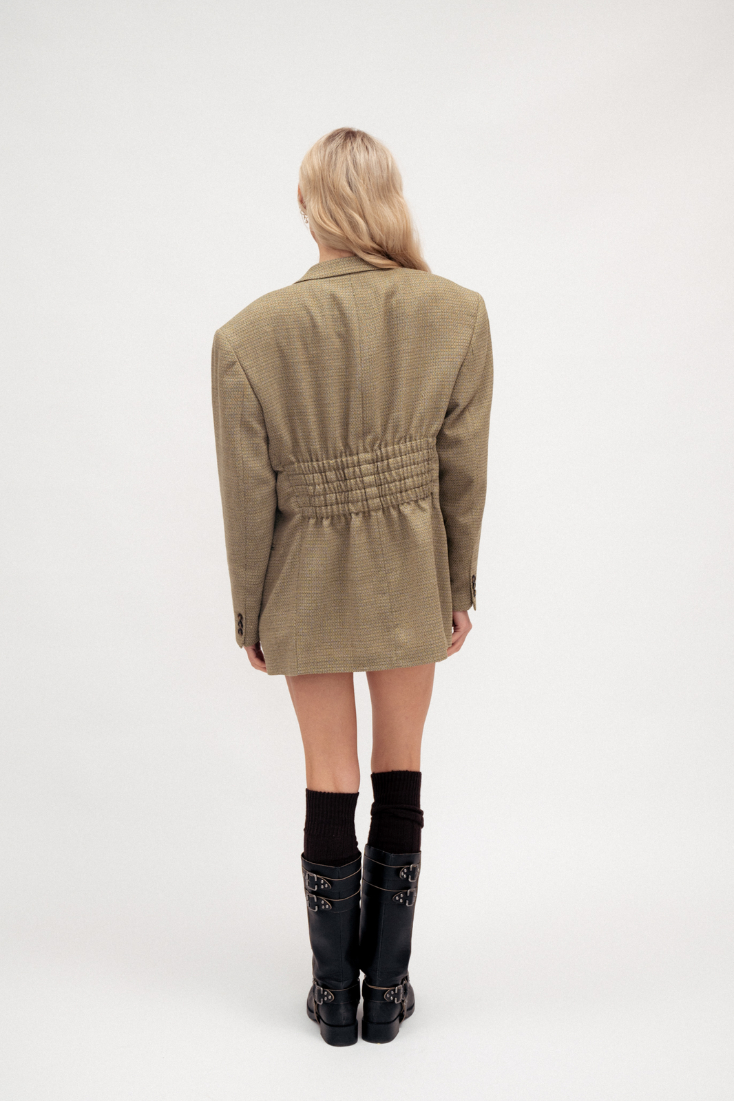 MODEL No4 | SHOP \ BLAZERS \ Blazer no 4 SHOP \ SHOP ALL | Tytuł sklepu ...